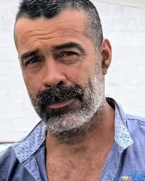 ACTOR RAFAEL ROJAS SUMIDO EN DROGAS TERMINÓ COMO VAGABUNDO